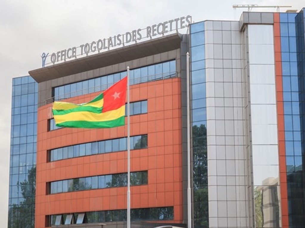 Togo: L'OTR digitalise les services de création du NIF et de paiement ...